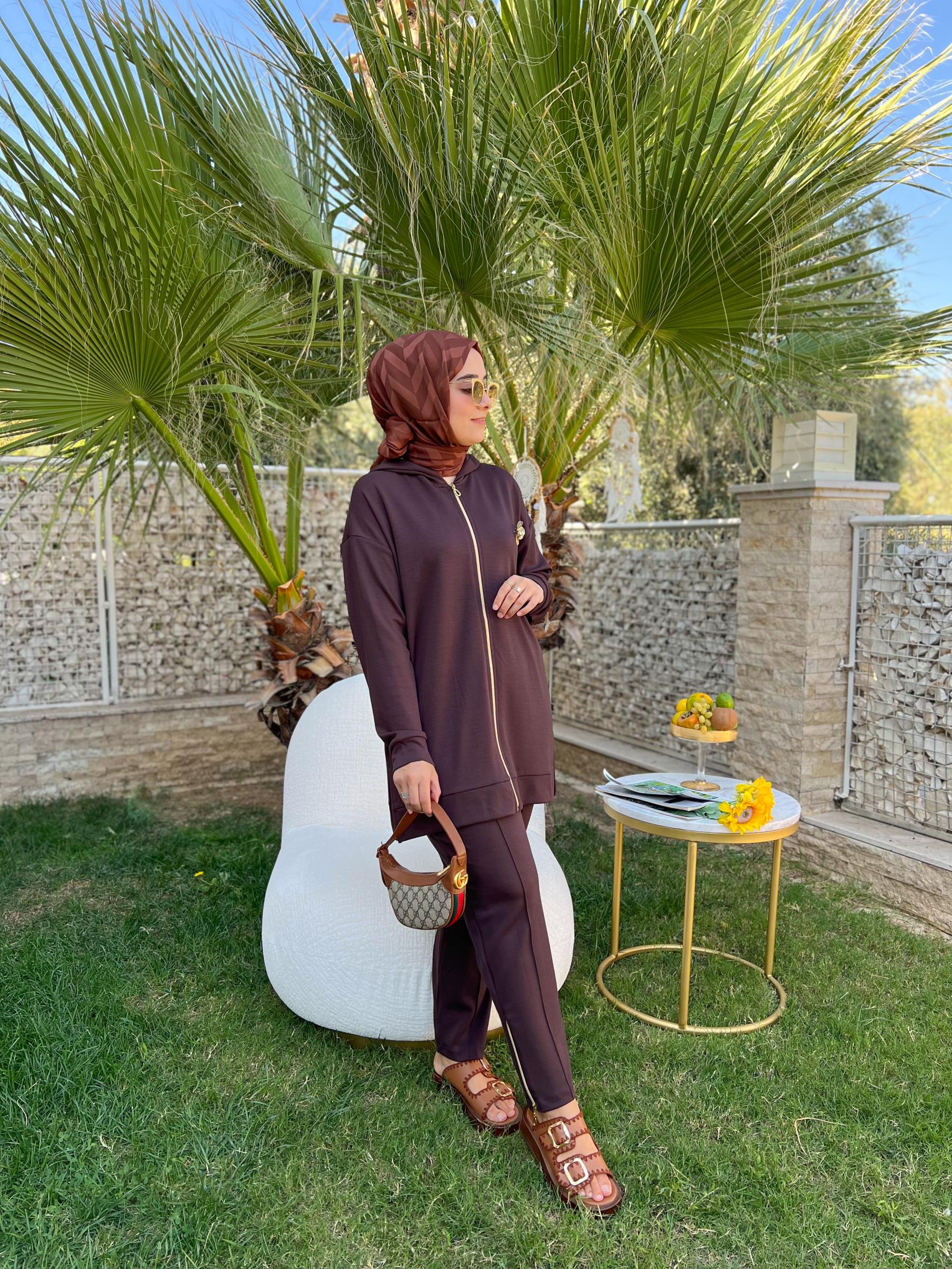 Bayan Acı Kahve 4170 Broşlu Oysho Takım | Merve Karaca